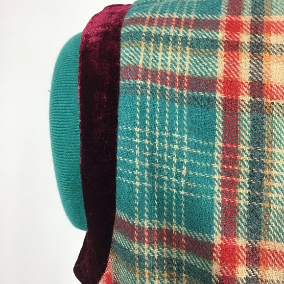 Esley | Dresses | Esley Medium | Poshmark